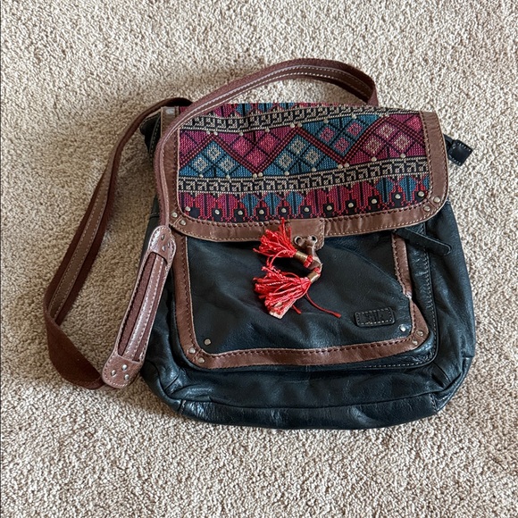 The Sak | Bags | The Sak Convertible Crossbody | Poshmark